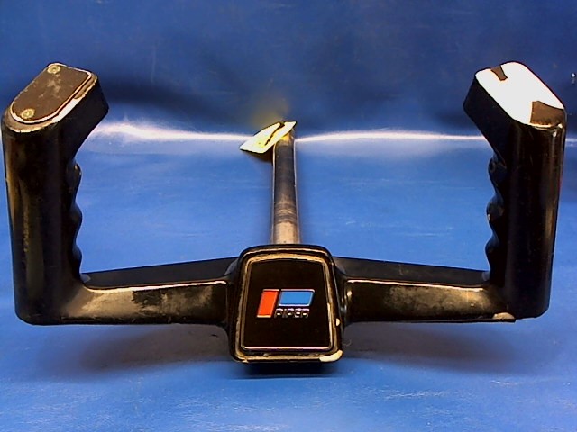 Piper 79276-00 Wheel - Right Control Yoke - Left Grip Cored (1-1/8 O.D ...