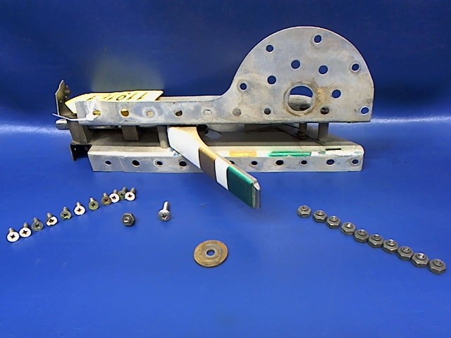 Cessna 0851781-2 LATCH ASSEMBLY- NACELLE BAGGAGE DOOR