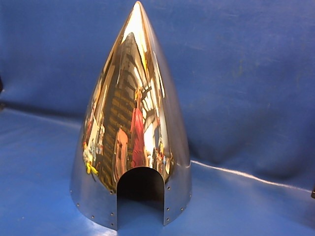 Cessna D3534 Shell - Spinner (3 Blade McCauley Propeller) - SEE DETAILS