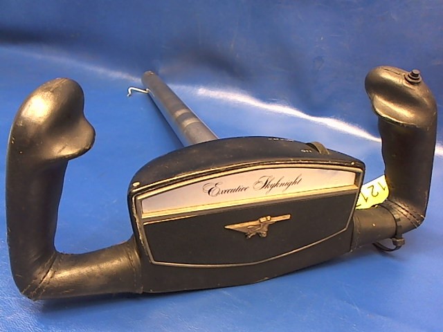 Cessna NPN CONTROL WHEEL & TUBE ASSEMBLY RH