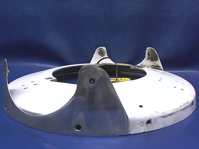 Hartzell C2283-2 BULKHEAD ASSEMBLY - Spinner rear (Cracked - See details)