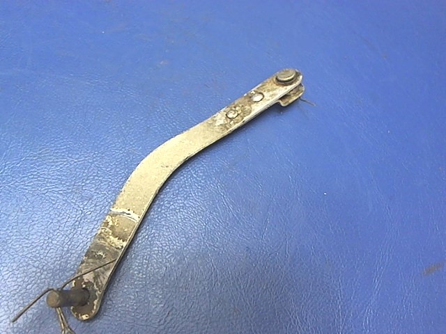 Cessna 0510195-1 Arm- Flap Position Transmitter