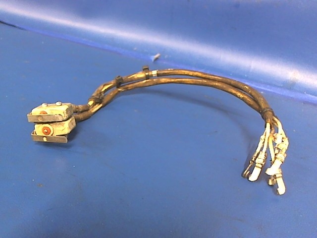 Piper 67411-08 SWITCH - Squat & stall warning prevention QTY (2)