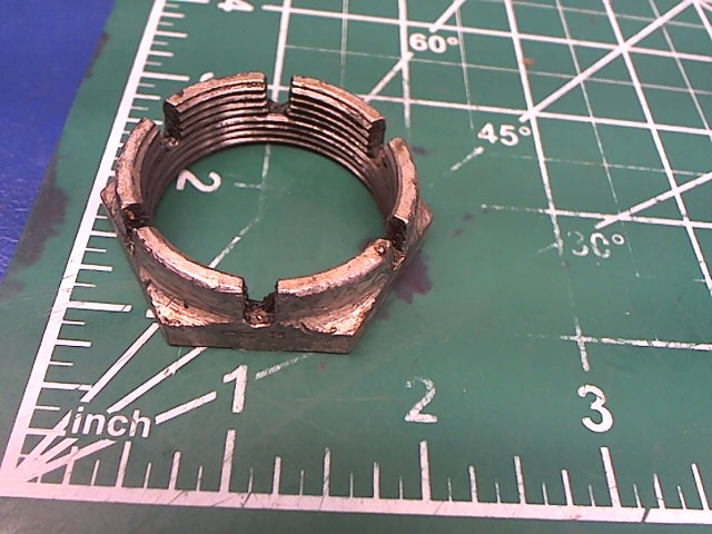 Beechcraft AN7502-24 NUT - MAIN WHEEL