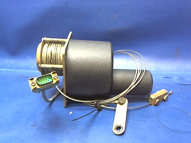 S-Tec 0105-R9 Servo - Roll Used w/ System 30 Autopilot 14V