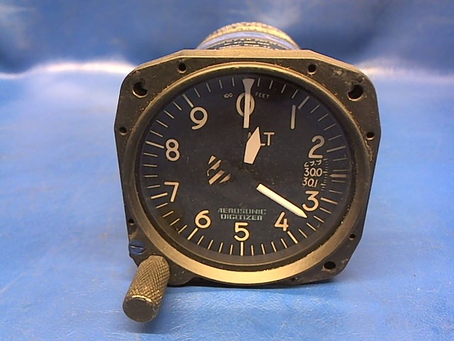 Aerosonic-Corp 101627-01696 ALTIMETER- PRESSURE ALTITUDE REPORTING 14 ...