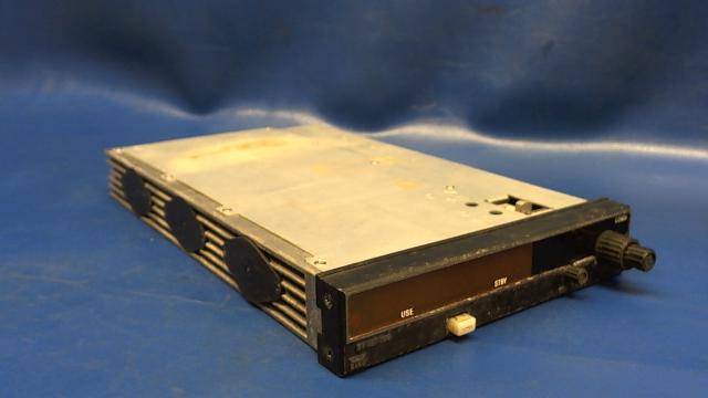 King 064-1021-00 KY-197 TSO 720 Channel COMM 14V