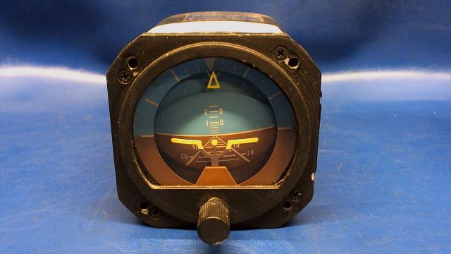 RC Allen 102-0041-04 Indicator - Gyro Horizon (Model RCA22-7)