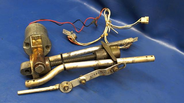 Cessna C301002-0201 Actuator and Motor - Wing Flaps LH w/ Guide