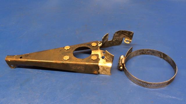 Cessna 1750027-3 Bracket - Propeller Governor Control Support