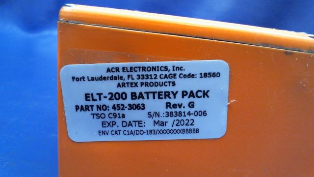 ARTEX 453-0190 ELT 200 - Emergency Locator Transmitter w/ Tray and ...