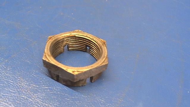 Beechcraft AN7502-20 Nut Front Nose Wheel