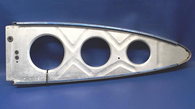 Piper 62049-00 RIB - Wing nose left