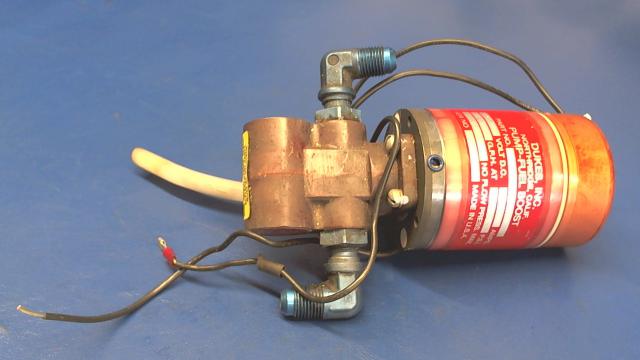 Dukes 1816-00-1NV Pump - Fuel Boost 14V