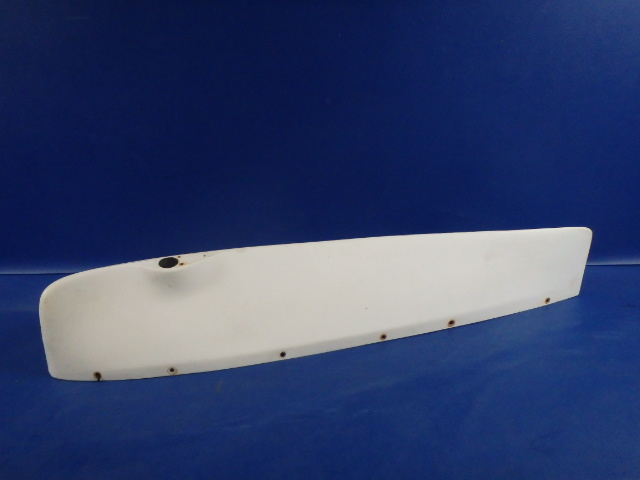 Cessna 0523565-201 TIP ASSY WING LH CONICAL CAMBER FIBERGLASS