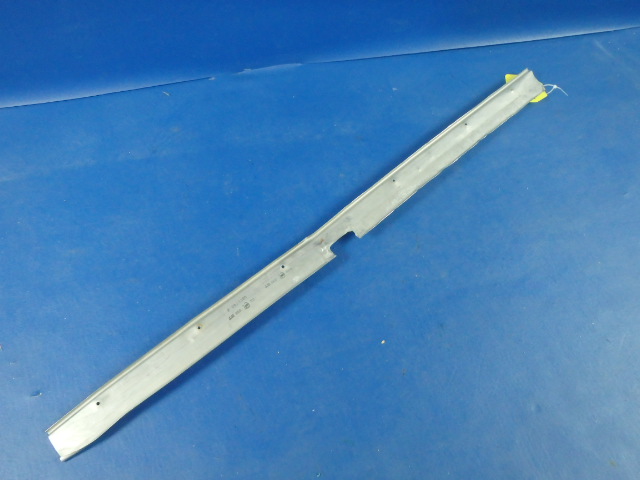 Cessna 0811748-2 SCUFF PLATE-BAGGAGE DOOR USED WITH LARGE DOOR