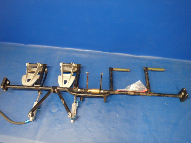 Piper 95385-04 RUDDER PEDAL LH Toe Brake