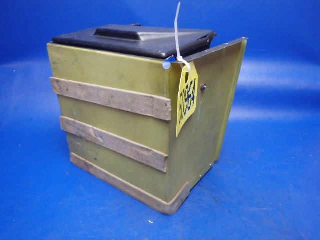 Piper NPN COMPARTMENT- Glove Box Map Case w/Door