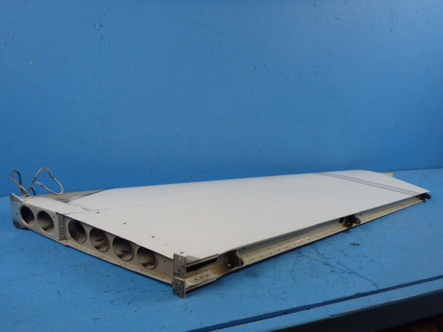 Cessna 0431004-2 VERTICAL FIN ASSEMBLY