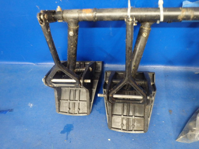Cessna NPN Rudder Pedals