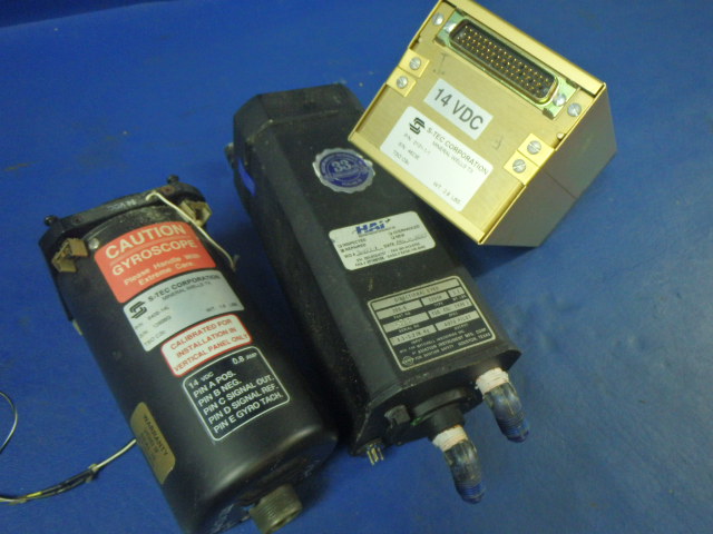 S-TEC 0131-1-1 System 50 Autopilot w/Altitude Hold Upgraded w/ST-901 ...