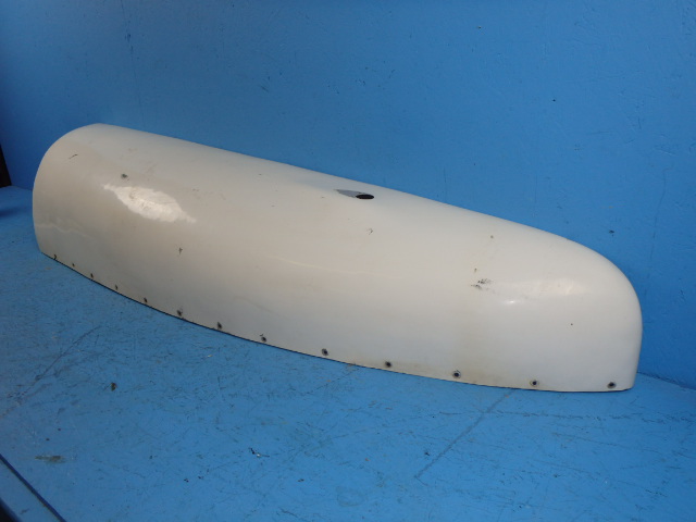 Piper NPN DROOP STYLE WING TIP LEFT FIBERGLASS