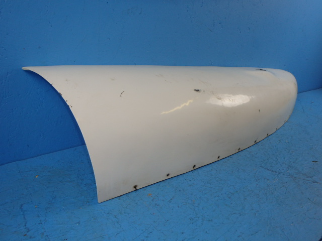 Piper NPN DROOP STYLE WING TIP LEFT FIBERGLASS