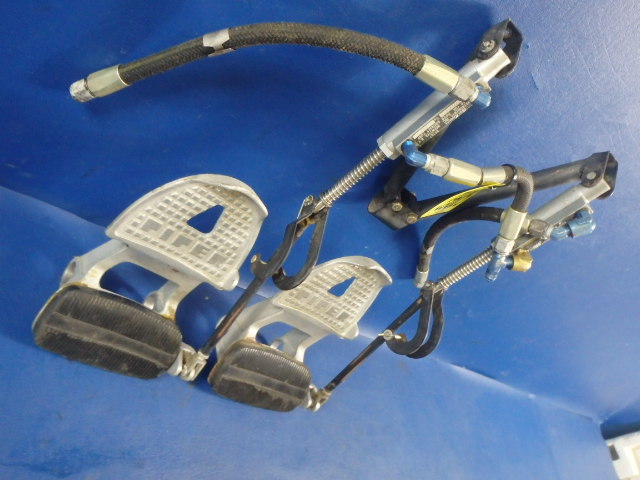 Piper LSTB TOE BRAKE AND RUDDER PEDALS