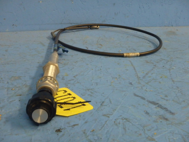 Cessna C299506-0105 Cable Control Propeller Pitch Prop Governor