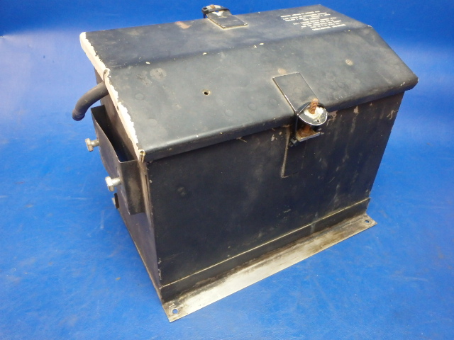 Piper 63888-00 Battery Box Assembly w/LID