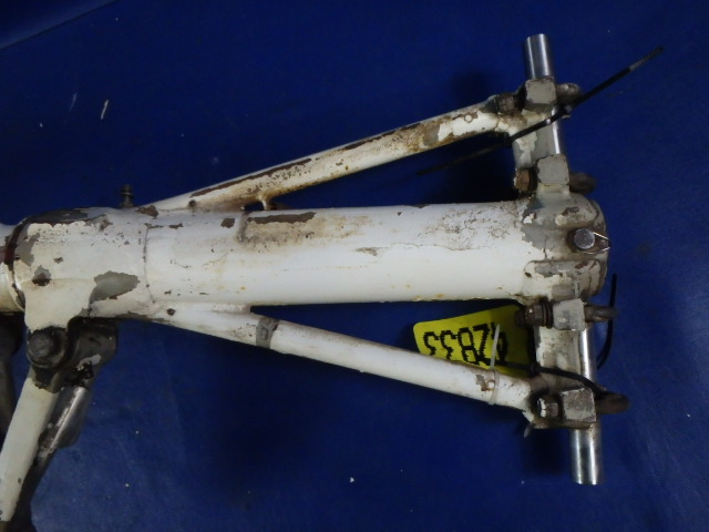 Cessna NPN MAIN LANDING GEAR STRUT ASSEMBLY - LH