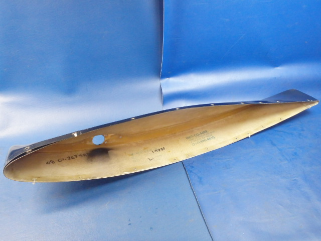 Piper 21552-00 Tip-LH Wing(Hoerner Style) Fiberglass