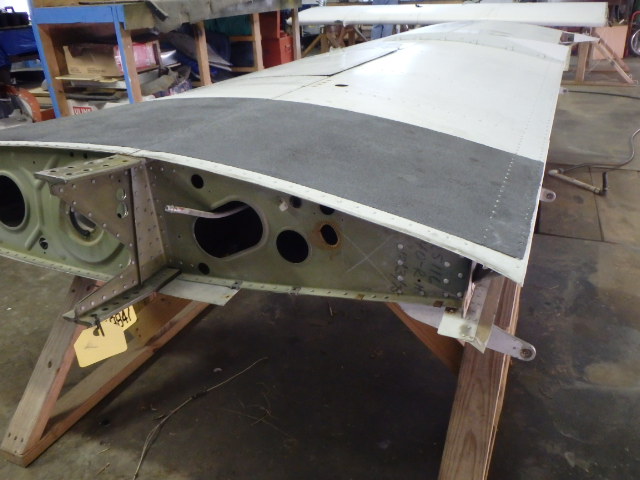 Piper 66601-05 WING - Right w/ Horton stol kit RIGHT HAND (See details)