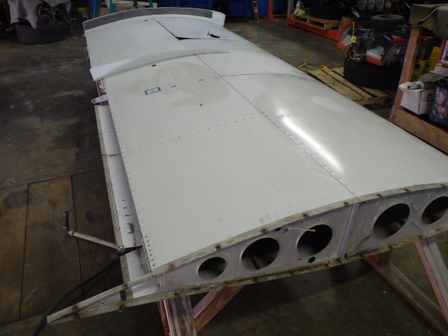 Piper 66601-05 WING - Right w/ Horton stol kit RIGHT HAND (See details)