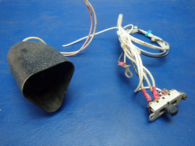 Cessna 1470089-14 Map Light-Front Door Post(Needs Lens)