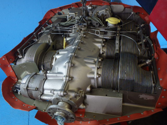 Continental-TSIO-520-B . RH Engine w/Accessories VAR Crankshaft TSMO=420.9