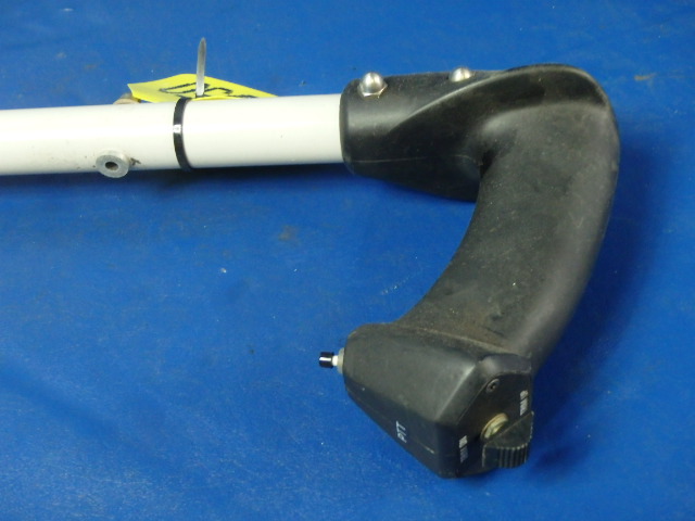 Cessna . CONTROL STICK (YOKE) CO-PILOT ASSEMBLY