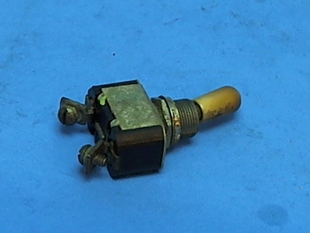 Piper AN3021-2 SWITCH - fuel pump