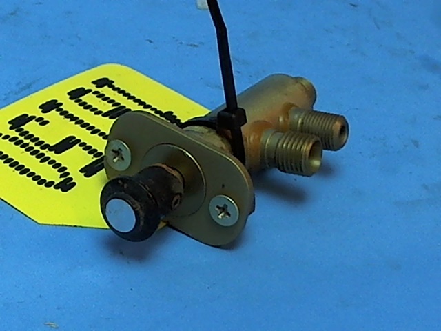 Cessna 2013142-1 VALVE - ALTERNATE STATIC SOURCE