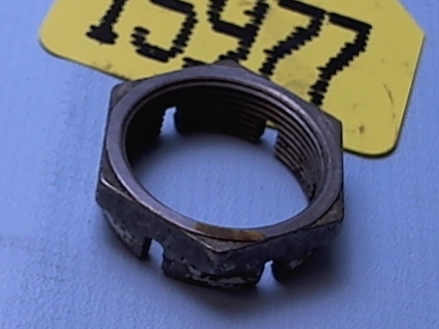 Beechcraft MS21025-24 NUT - AXLE MAIN LANDING GEAR