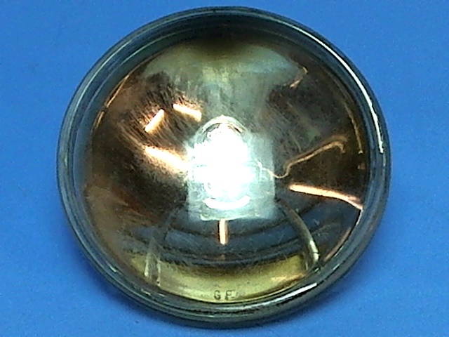 Piper 4509 LIGHT-Landing (PS10008-4509) 100 W. 12 V.