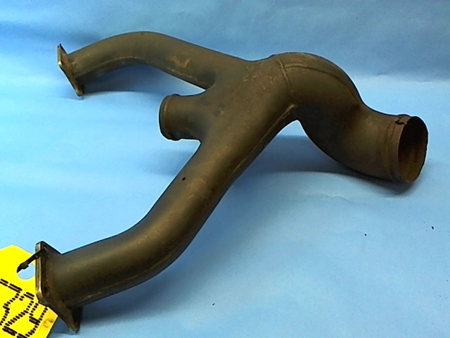 Cessna COLLECTOR ASSEMBLY-RH EXHAUST STACK ASSEMBLY-RH ( Needs Repair ...