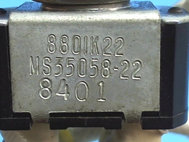 Piper 587 903 SWITCH - (MS35058-22)