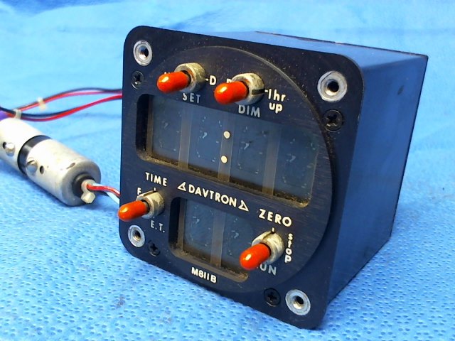 Davtron M811B CLOCK CHRONOMETER