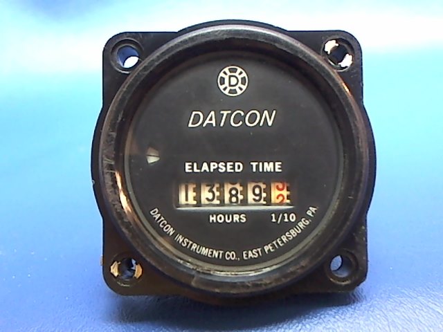 Datcon 773E 3-77 HOUR METER Hobbs Meter