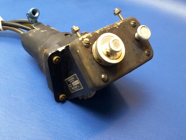 TACTAIR D2104 T-101 AUTOPILOT