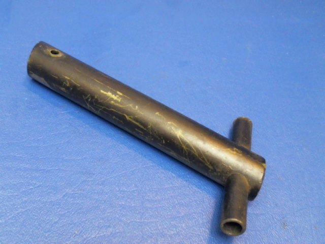 Cessna 0411307 Arm - Rudder Bar