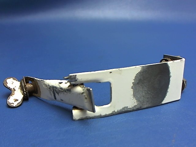 Piper 12723-00 FASTENER ASSEMBLY - Cowl