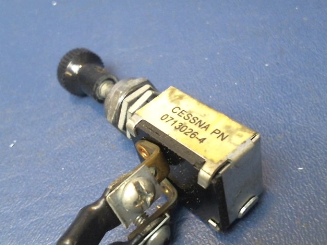 Cessna 0713026-4 SWITCH-AVIONICS MASTER