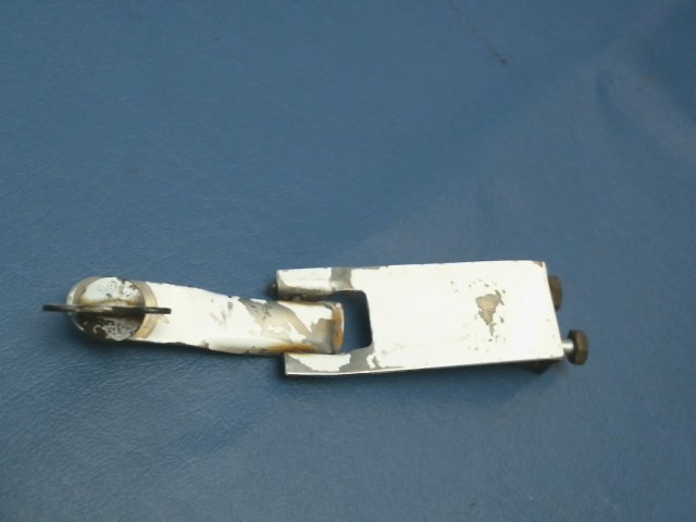 Piper 12723-00 FASTENER ASSEMBLY - Cowl